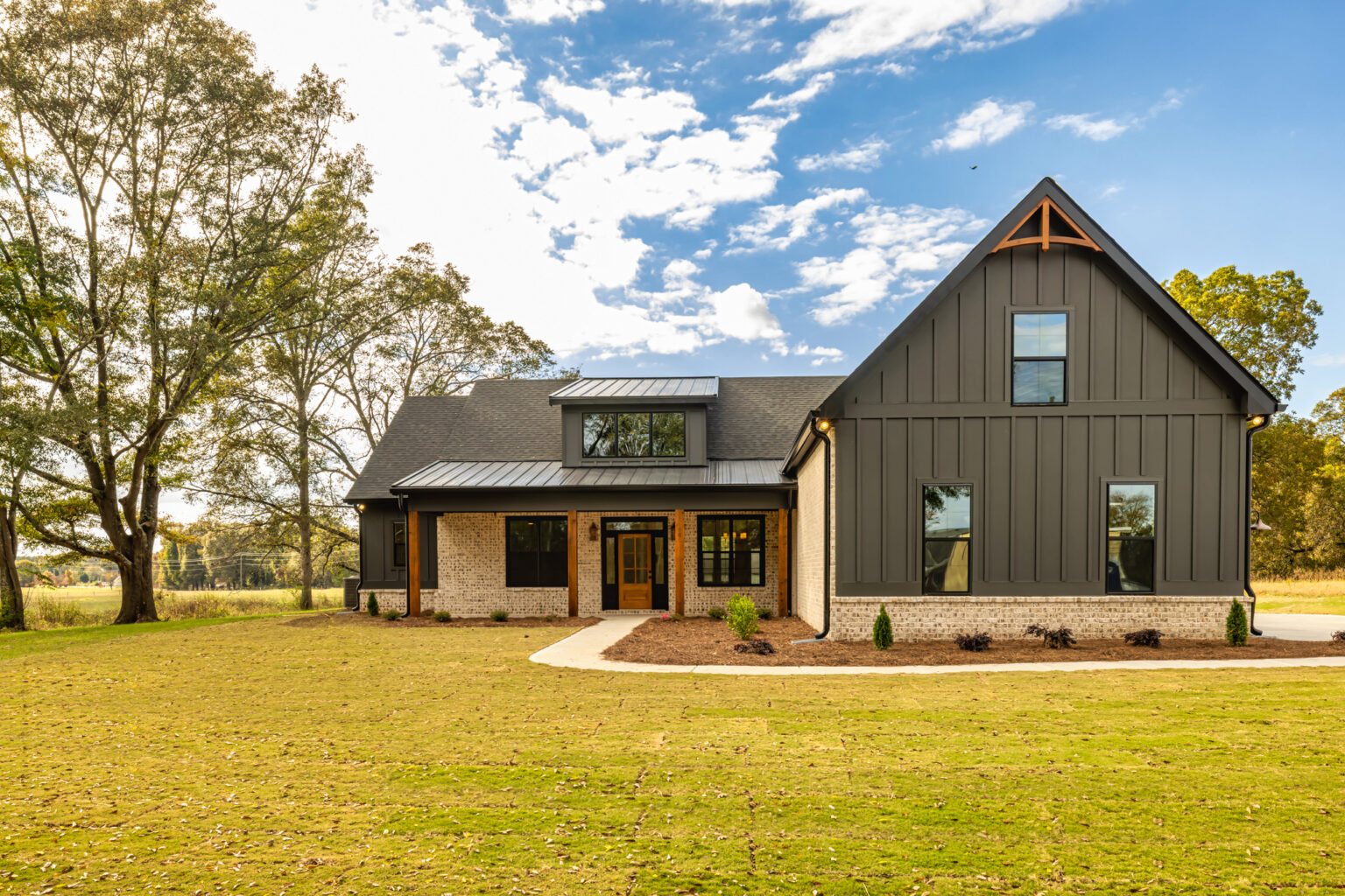 Perfect Country – Meredith Homes Inc.